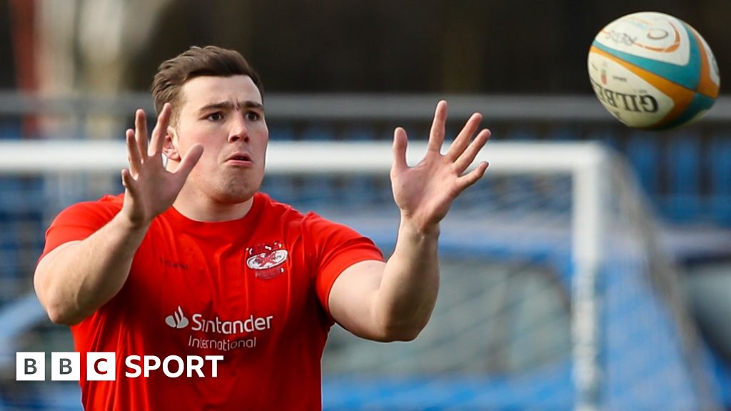 Dan Richardson: Leicester Tigers sign Jersey Reds prop forward - BBC Sport