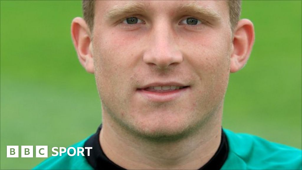 Dillon Phillips extends Cheltenham loan from Charlton - BBC Sport