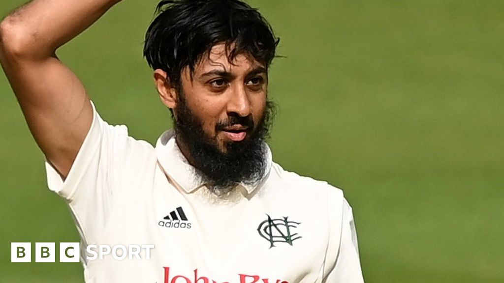 Haseeb Hameed: England opener agrees new deal with Nottinghamshire ...