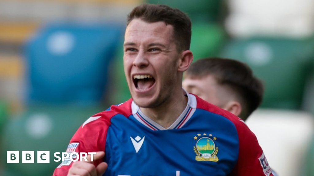 Irish Premiership: Blues win to cut gap to Larne as Swifts stun Reds ...