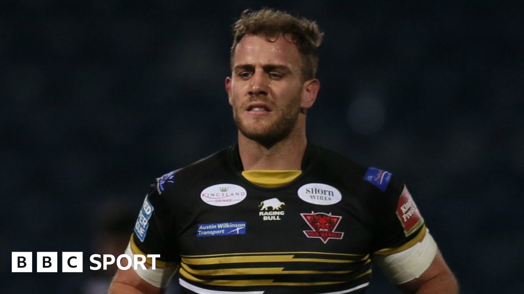 Salford Red Devils: Jake Bibby, Josh Wood and Lee Mossop agree new ...