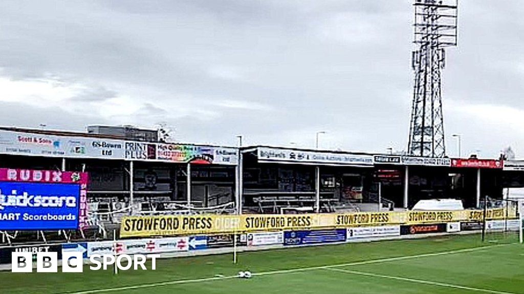 Hereford FC: Bulls bid to redevelop fourth side at Edgar Street - BBC Sport