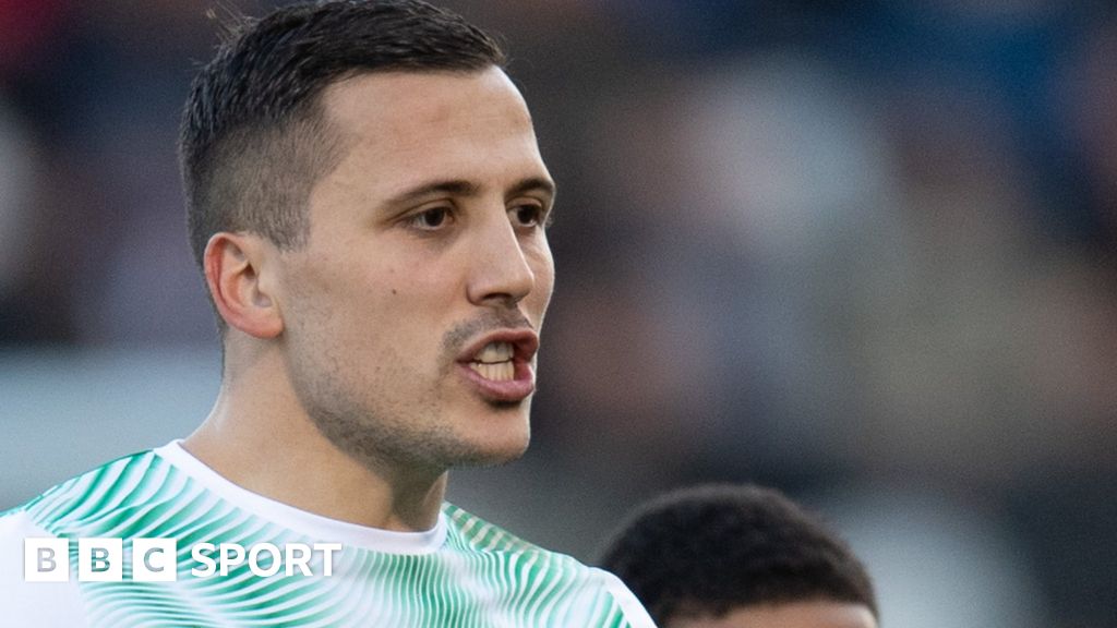 Antoni Sarcevic: Bolton sign former Plymouth midfielder - BBC Sport