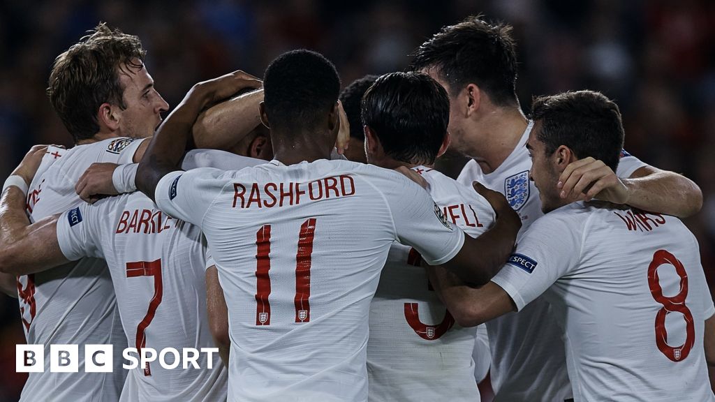 England: Football Association agrees £50m sponsorship deal with BT ...