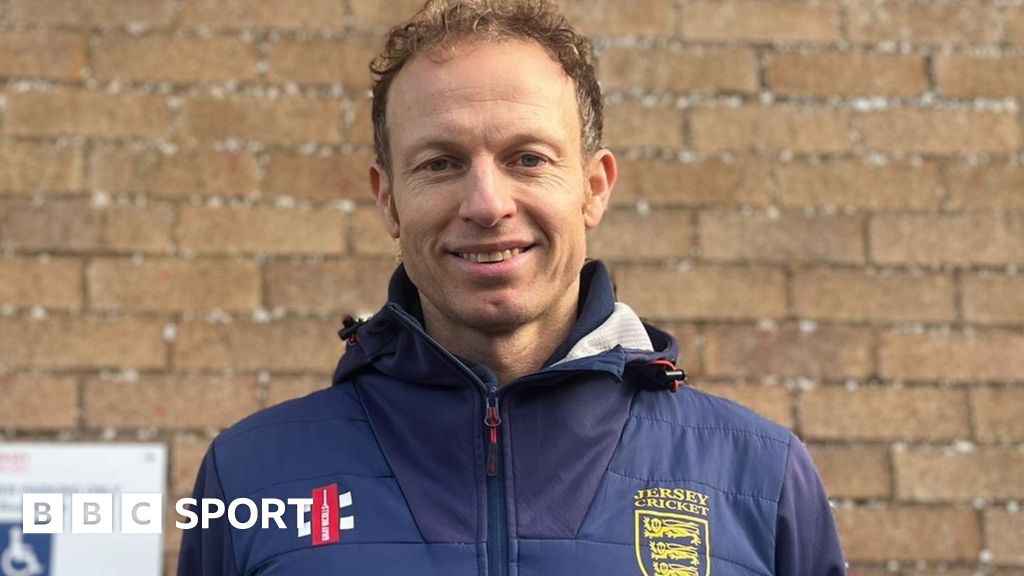 Neil MacRae: Jersey head coach leaves island side to take role with ...