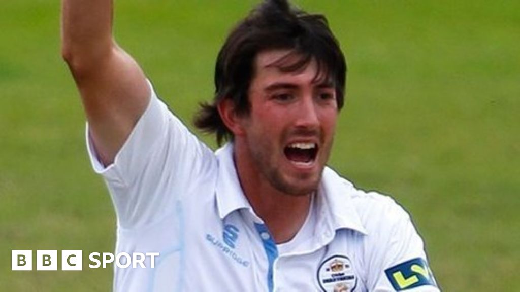 County Championship: Footitt haul skittles Northants - BBC Sport