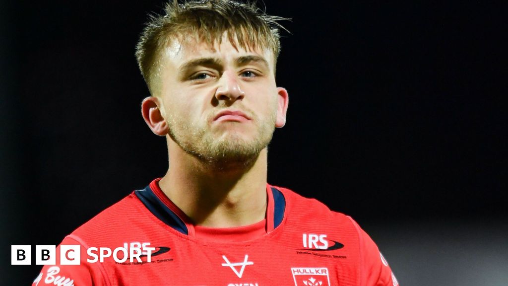 Mikey Lewis: Hull KR half-back out for up to two months - BBC Sport
