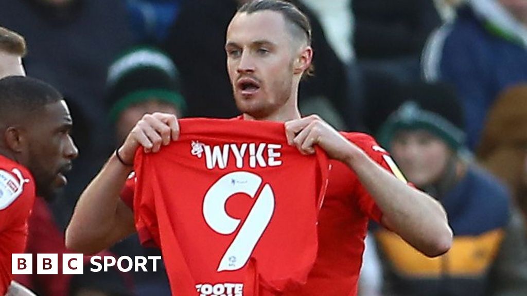 Charlie Wyke illness: Wigan Athletic boss Leam Richardson reflects on ...