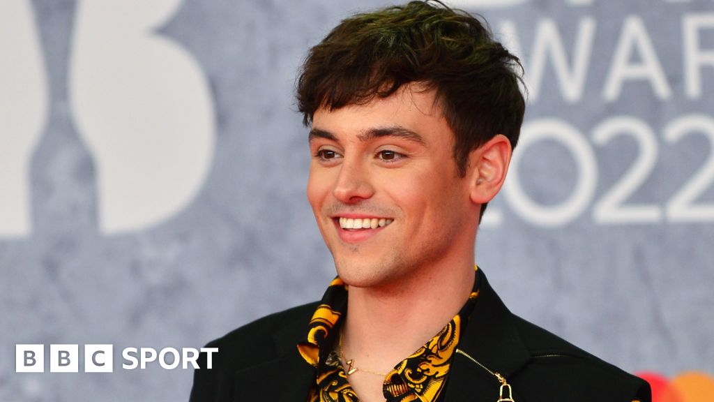 Tom Daley: Jake Daniels coming out is 'powerful' and 'incredibly brave ...