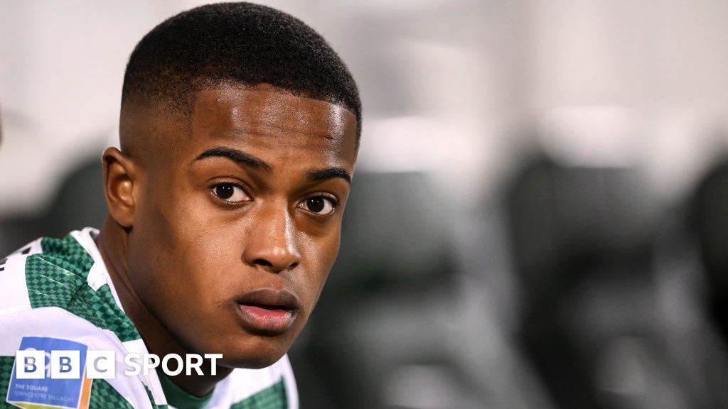 Aidomo Emakhu: Millwall sign teenage forward from Shamrock Rovers - BBC ...