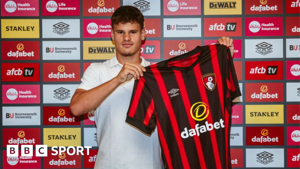 Milos Kerkez: Bournemouth sign Hungary left-back from AZ Alkmaar - BBC ...