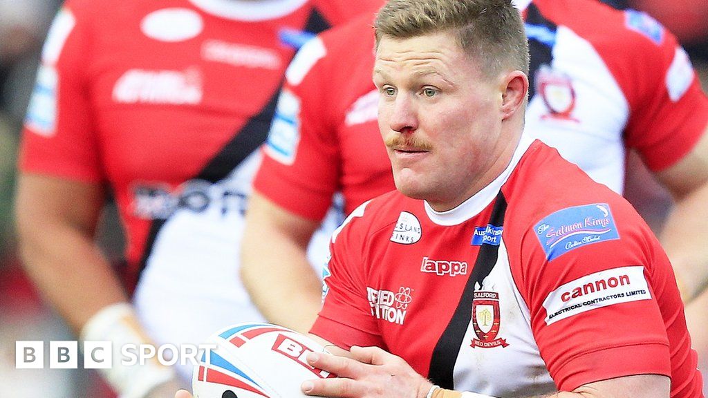 Luke Yates: Salford Red Devils forward extends contract - BBC Sport