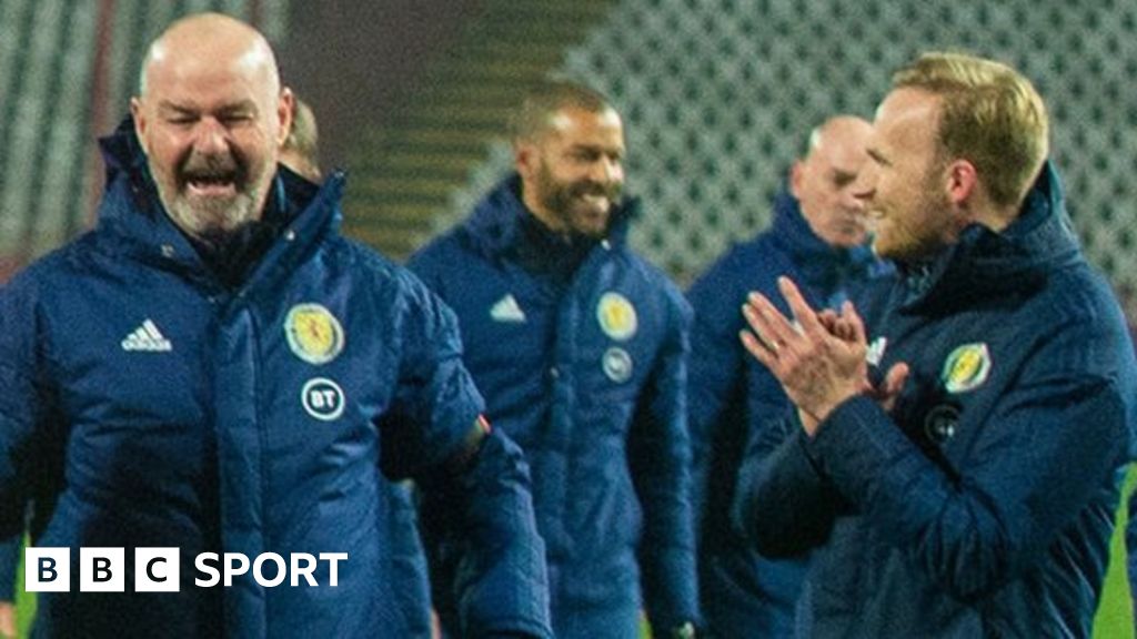 Scotland: Steve Clarke's critics should 'hang heads in shame' - Stuart ...