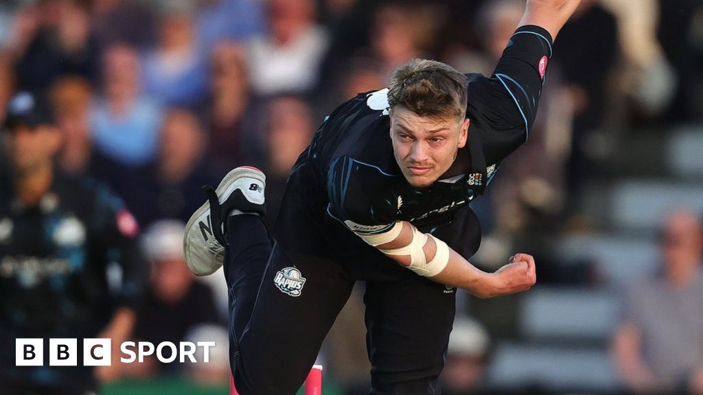 Mitchell Stanley: Lancashire sign Worcestershire pace bowler on one ...