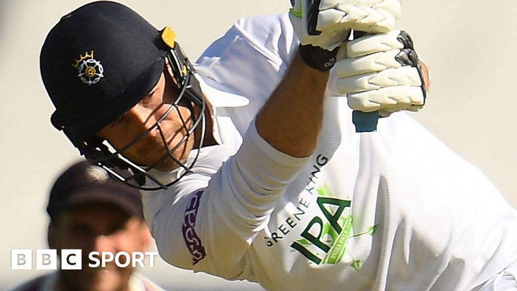 County Championship: Lewis McManus keeps Hampshire in contention with ...