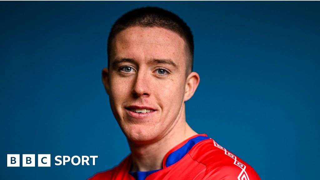 Jack Moylan: Lincoln City agree to sign Shelbourne forward on 1 January ...