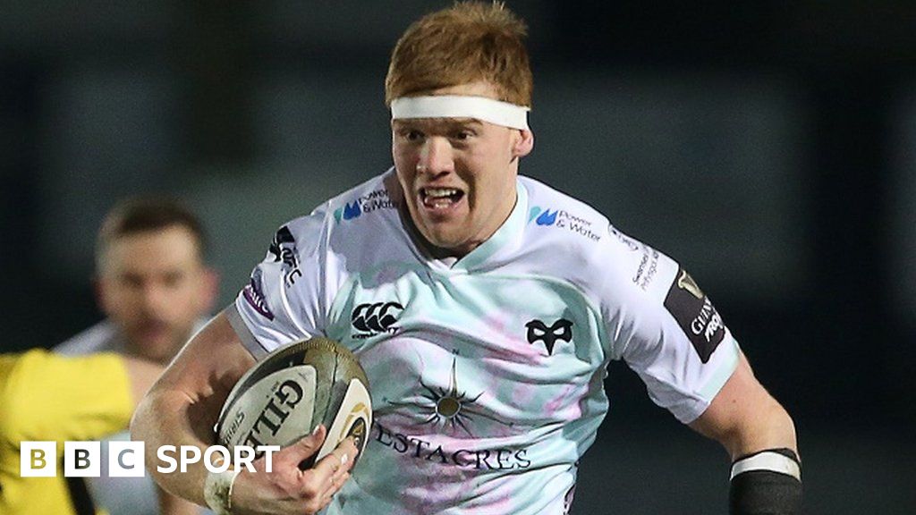 Sam Cross: Back-row signs new two-year Ospreys contract - BBC Sport