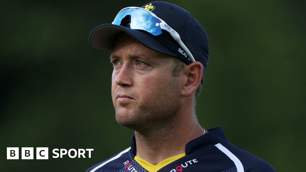 Glamorgan Cricket: Colin Ingram targets new contract - BBC Sport