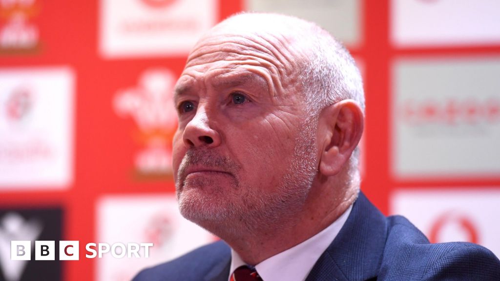 Welsh Rugby Union: Governing body will call extraordinary general ...