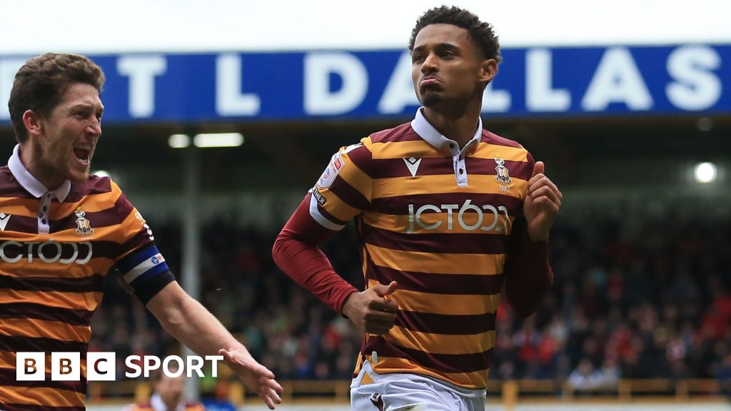 Bradford City 1-1 Wrexham: Adam Wilson strikes as Bantams battle to point - BBC Sport
