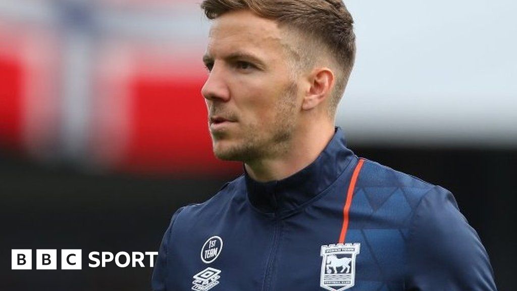 Lee Evans: Ipswich Town's Wales international midfielder has MCL knee ...