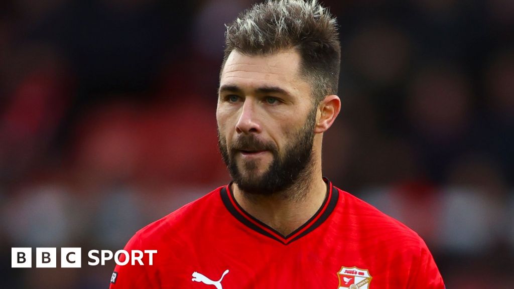 Rochdale 4-4 Swindon Town: Charlie Austin scores four but Robins held ...