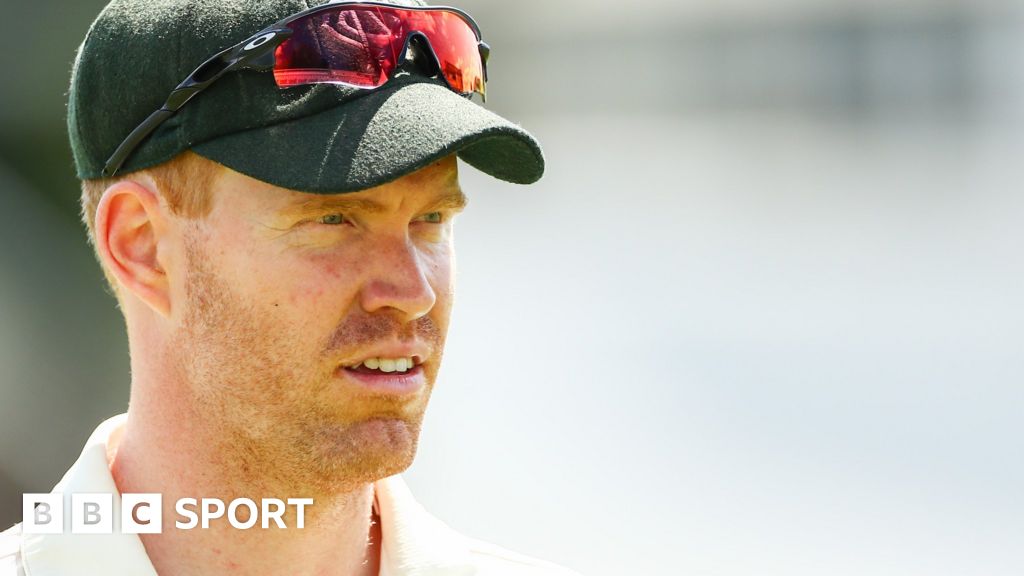 Ben Compton: Kent sign opening batter on two-year deal - BBC Sport