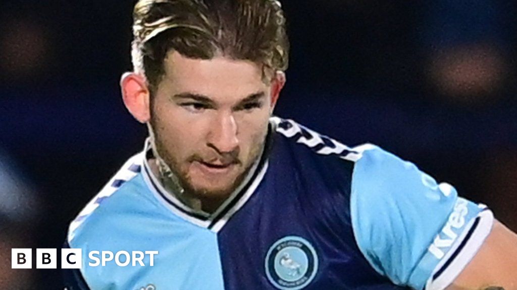 Jasper Pattenden: Wycombe Wanderers midfielder signs new contract - BBC ...