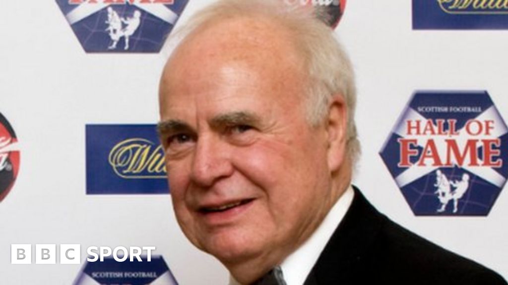 Hugh McIlvanney: Remembering a remarkable life in sport - BBC Sport