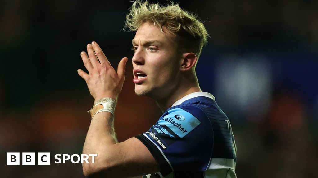 Sam Harris: Bath fly-half signs new contract with Premiership club ...
