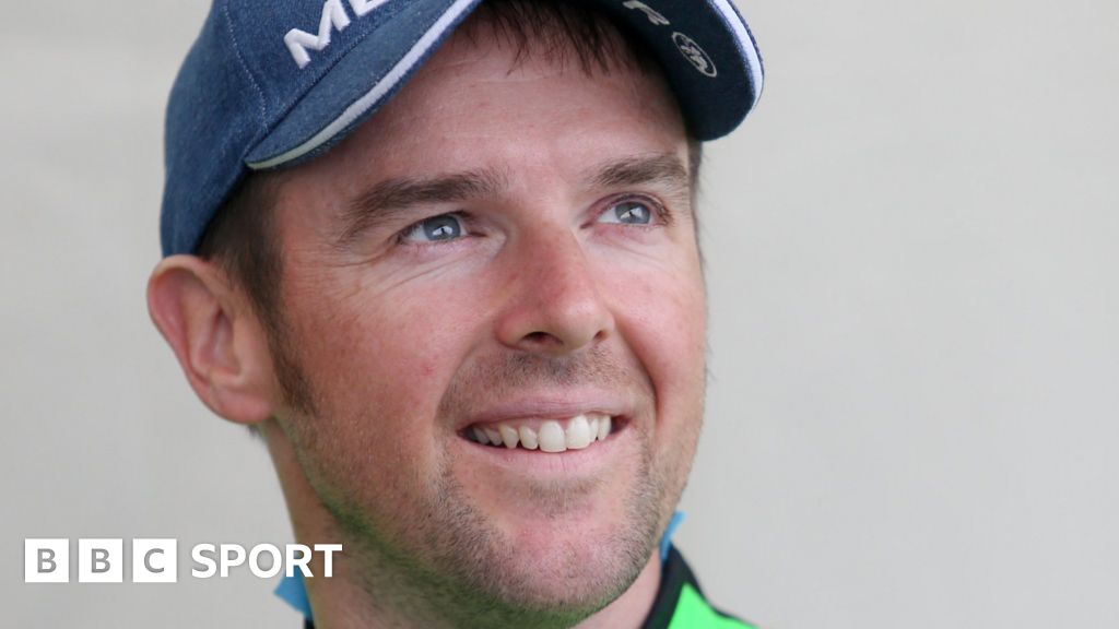 British Superbikes: Seeley second to Kennedy in both races at Oulton ...