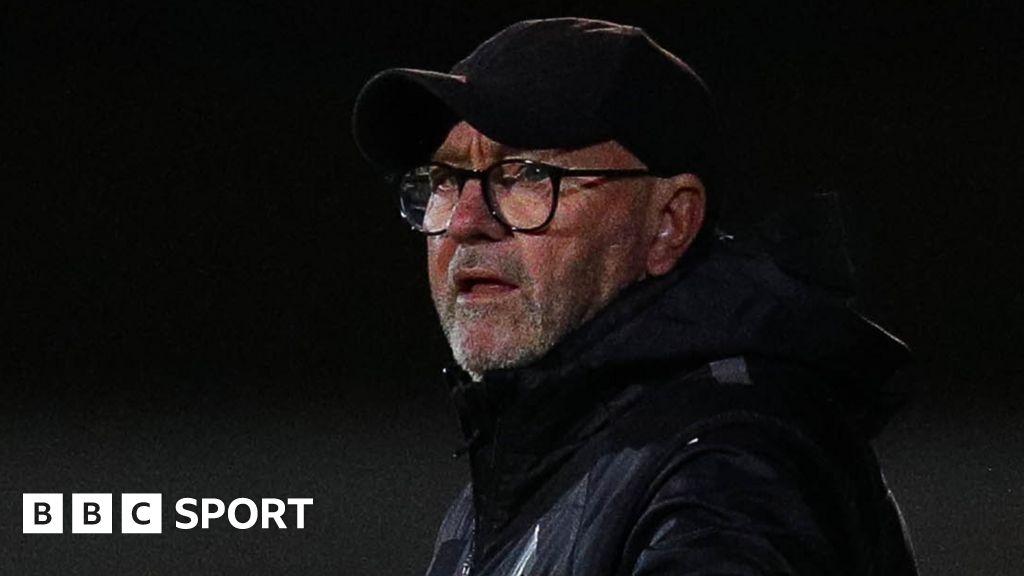 Torquay United: 'Rebuild' hampering results says boss Gary Johnson ...