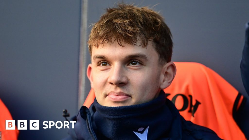 Stan Mills: Oxford United midfielder ruled out for rest of season - BBC ...