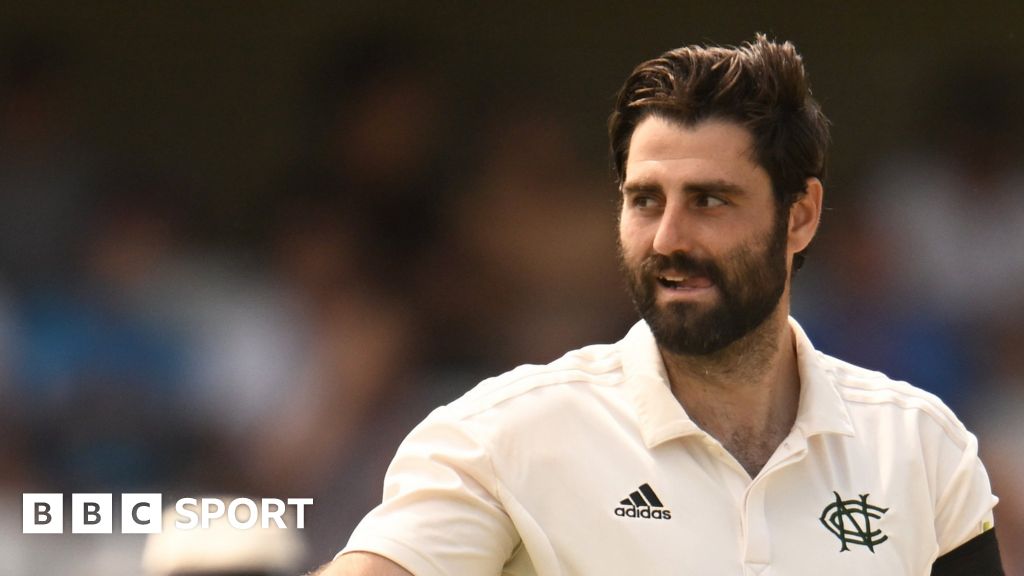 Brett Hutton: Nottinghamshire seamer signs two-year contract extension at Trent Bridge - BBC Sport