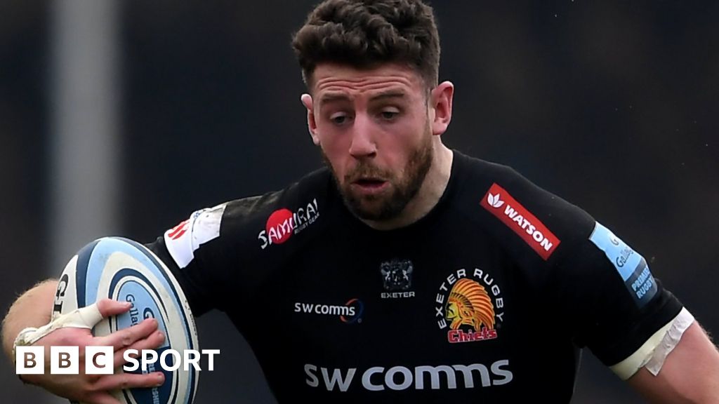 Alex Cuthbert: Exeter head coach Ali Hepher praises winger's dedication ...