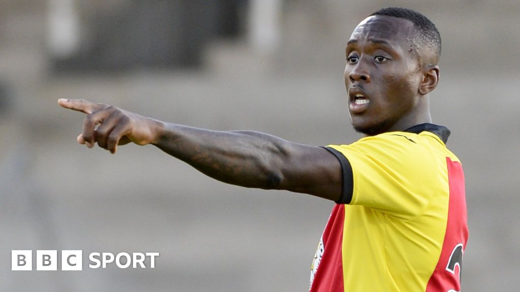 Ade Azeez: Cambridge United sign Partick Thistle forward - BBC Sport