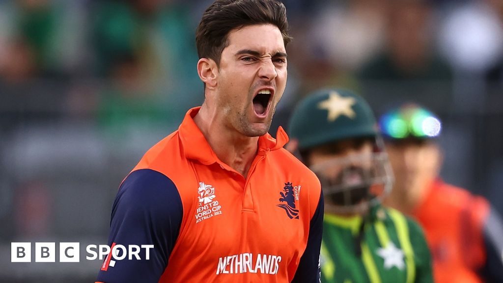 Brandon Glover: Durham sign Netherlands fast bowler - BBC Sport