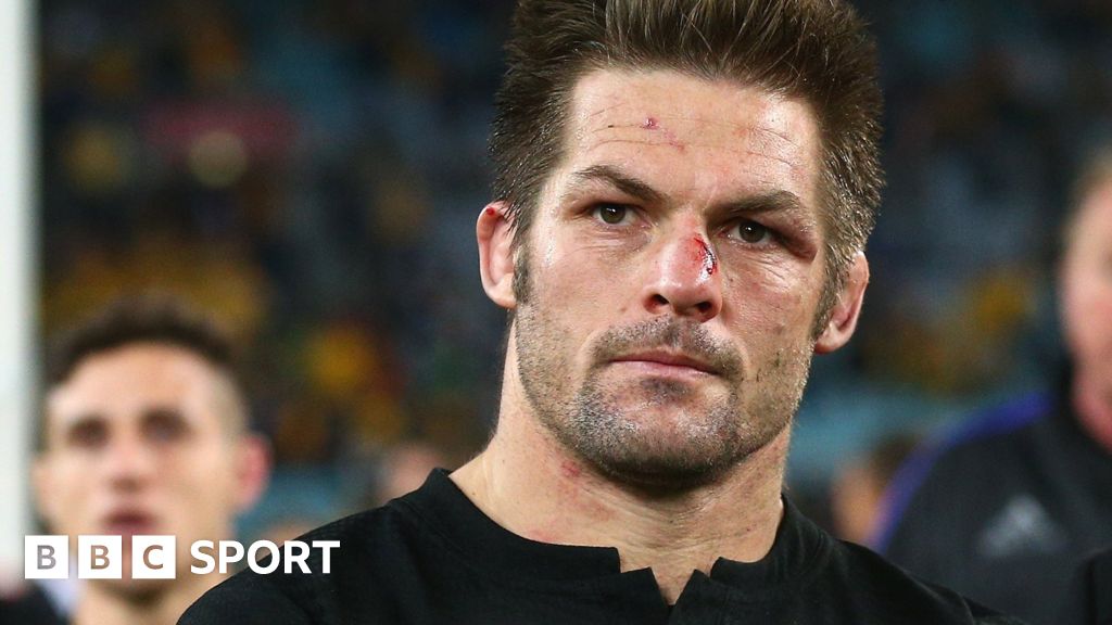 Richie McCaw: The team player who now stands alone - BBC Sport