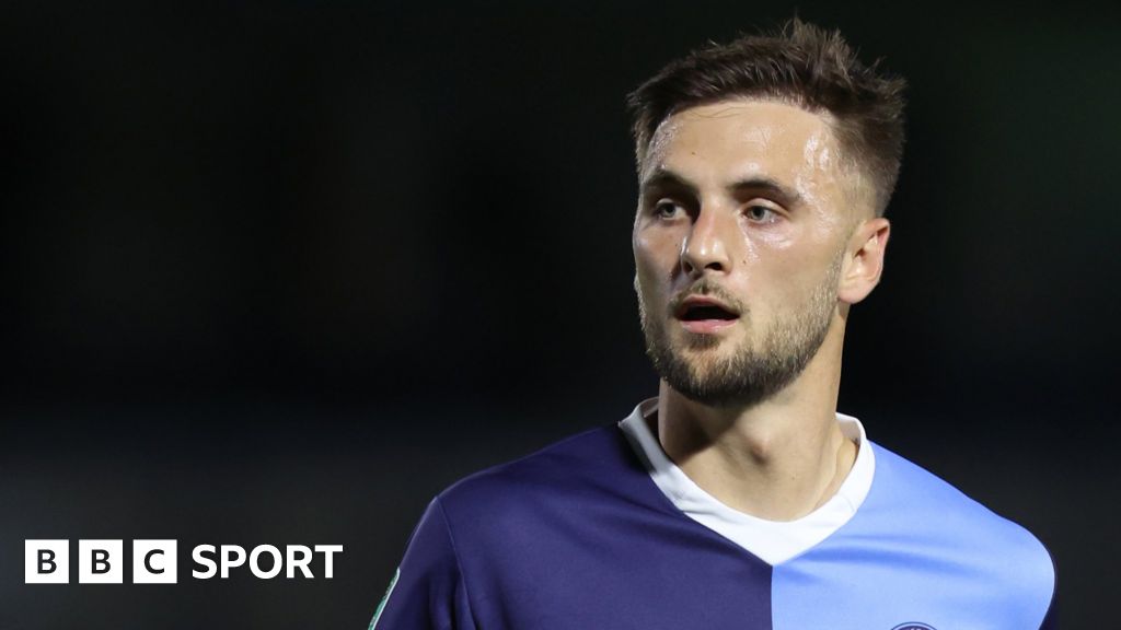 Lewis Wing: Reading sign Wycombe Wanderers midfielder on three-year ...