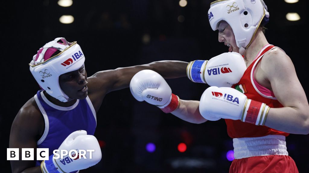World Championships: Success for African women boxers - BBC Sport