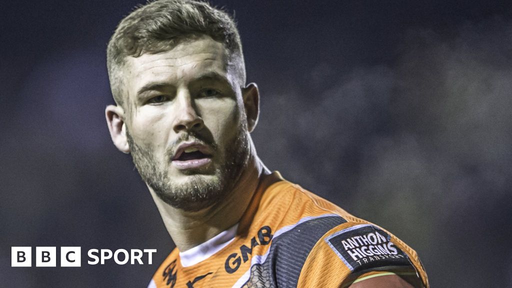 Zak Hardaker: Castleford Tigers full-back banned after positive drugs ...