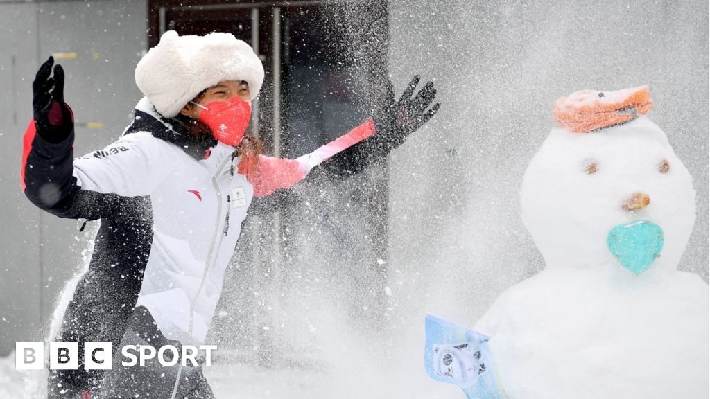 Winter Olympics: Heavy snowfall in Beijing causes disruption to alpine ...
