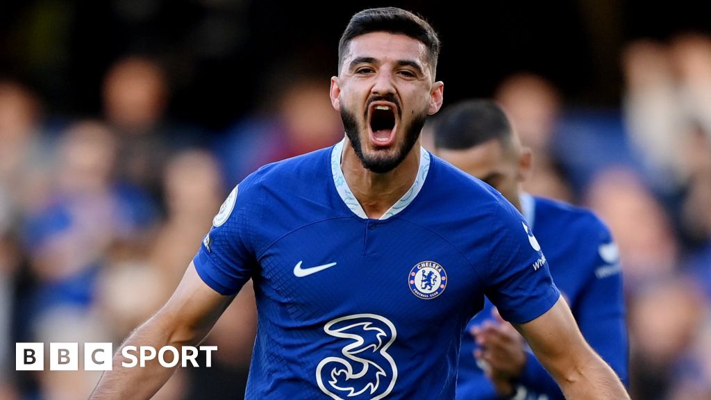 Chelsea 3-0 Wolves: Armando Broja scores in dominant Blues victory ...