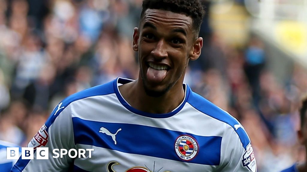 Nick Blackman: Reading striker in control of contract talks - Clarke ...