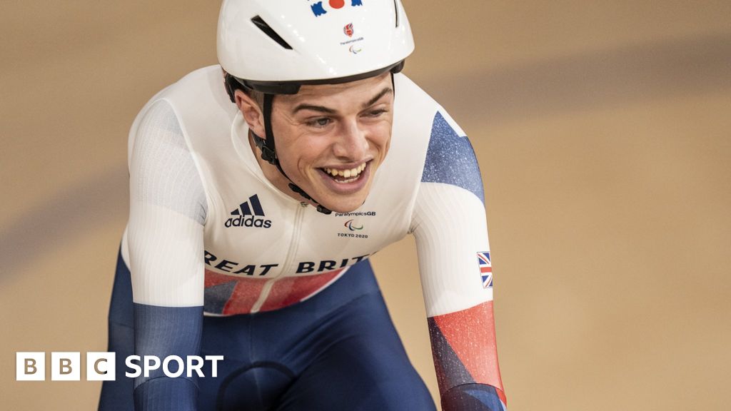 Para-cyclist Fin Graham claims double gold World Cup haul - BBC Sport