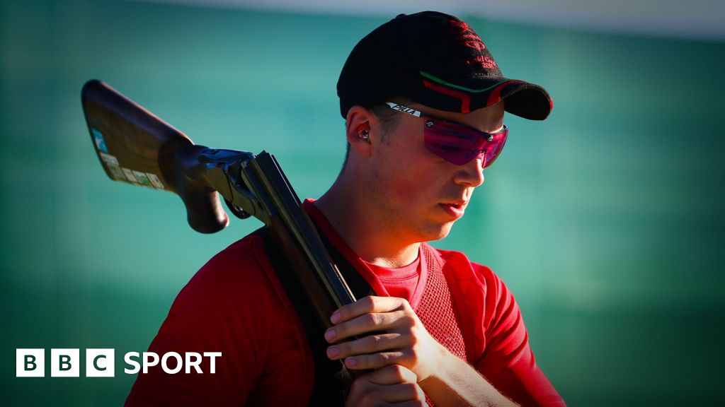 Ben Llewellin: Skeet shooter wins World Cup silver medal in Cairo - BBC ...