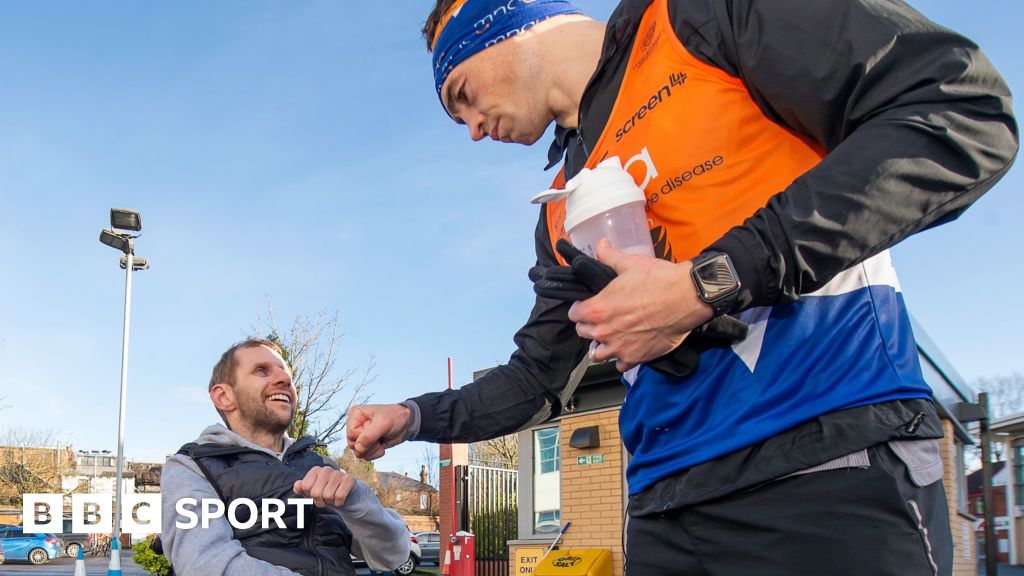 Rob Burrow: Kevin Sinfield raises £1m-plus in marathon challenge for ...