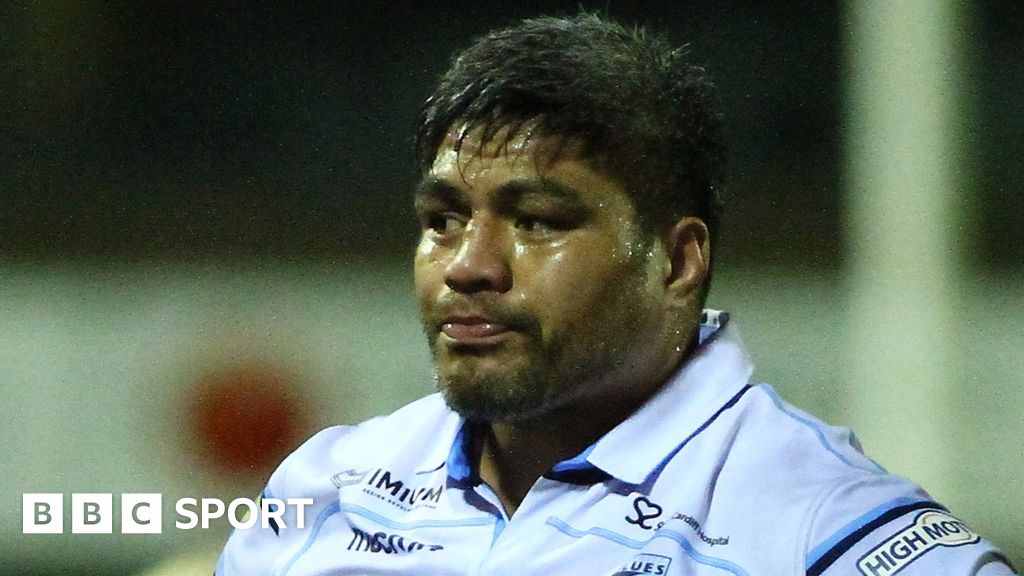 Nick Williams: Number eight staying with Cardiff Blues for another ...