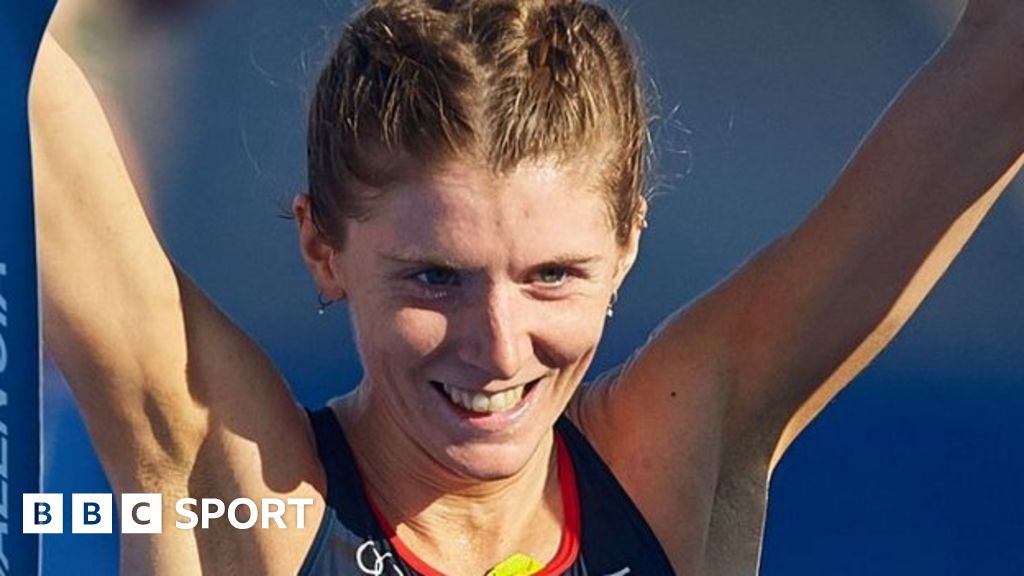 World Triathlon Cup: Beth Potter wins from Kate Waugh in Tongyeong ...