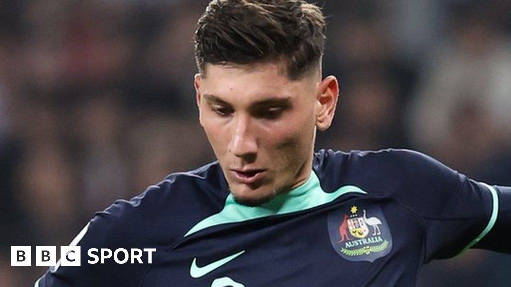 Nectarios Triantis: Sunderland complete signing of Australian defender ...